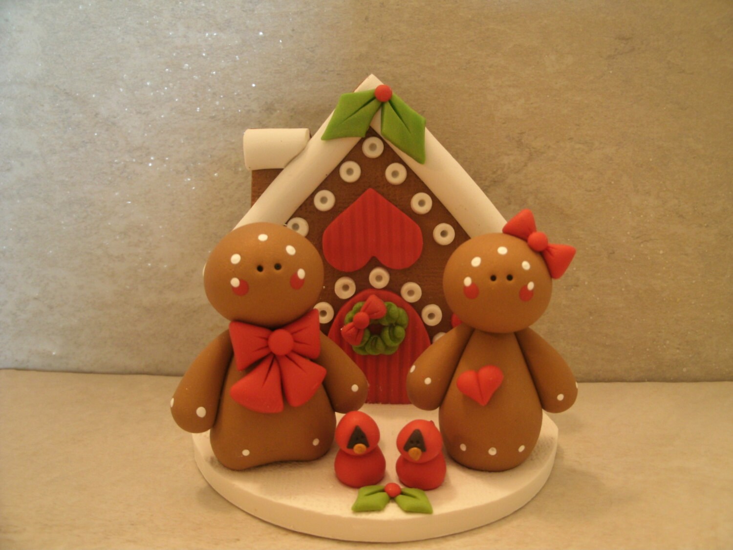 Gingerbread House Gingerbread Couple Figurine