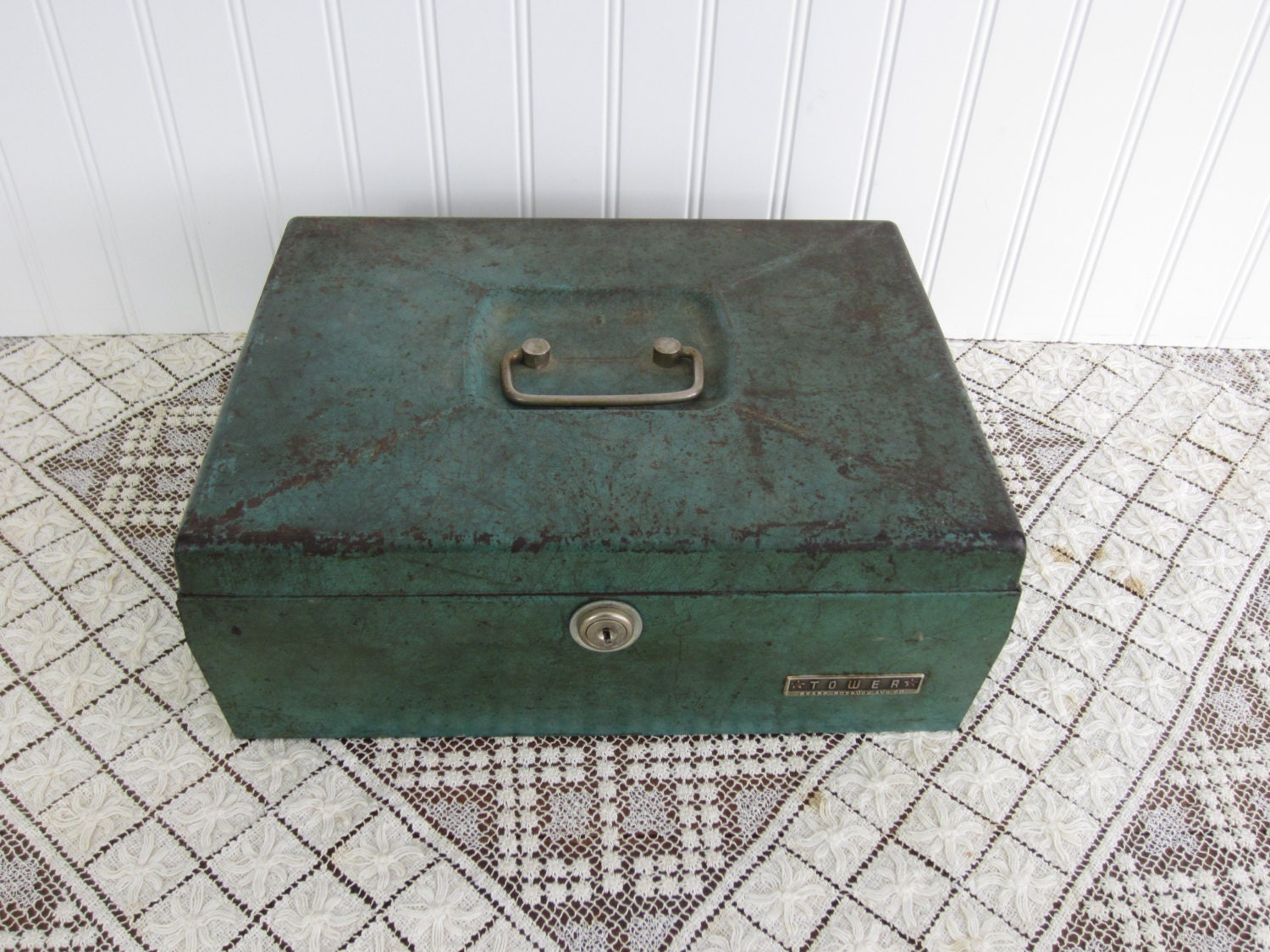 Vintage Box / Tower Sears, Roebuck & Co / Green Metal, Locking Box… no ...