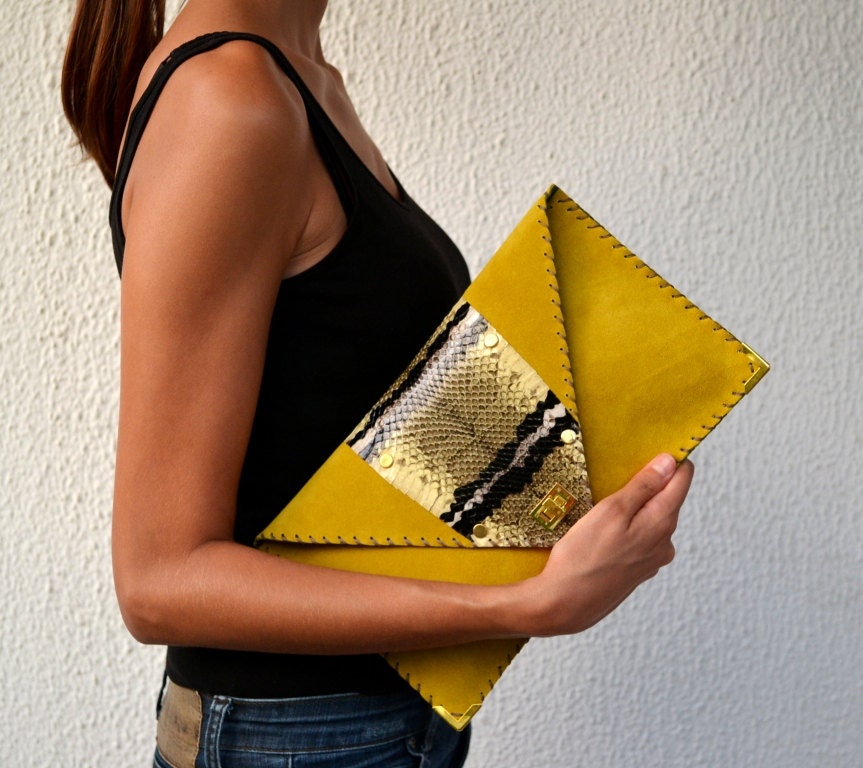 Snakeskin and mustard yellow leather clutch / Handmade leather