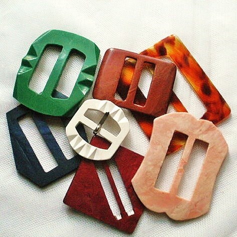 Vintage resin buckles, Art Deco, 7 different in a variety of shapes and ...