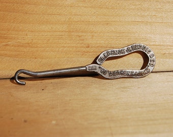 Vintage Advertising Button Hook