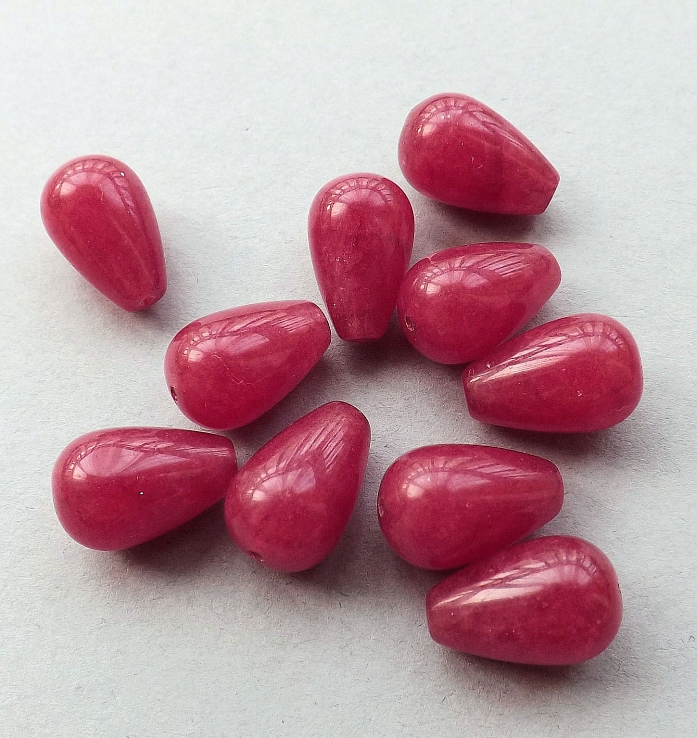 12pcs-14mmX10mm Tear drop-berry Pink Jadeite gemstone beads
