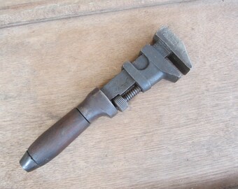 Popular items for antique pipe on Etsy