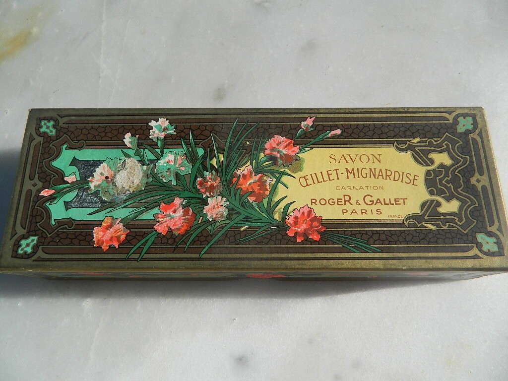 Old soap box Roger & Gallet Paris – Haute Juice