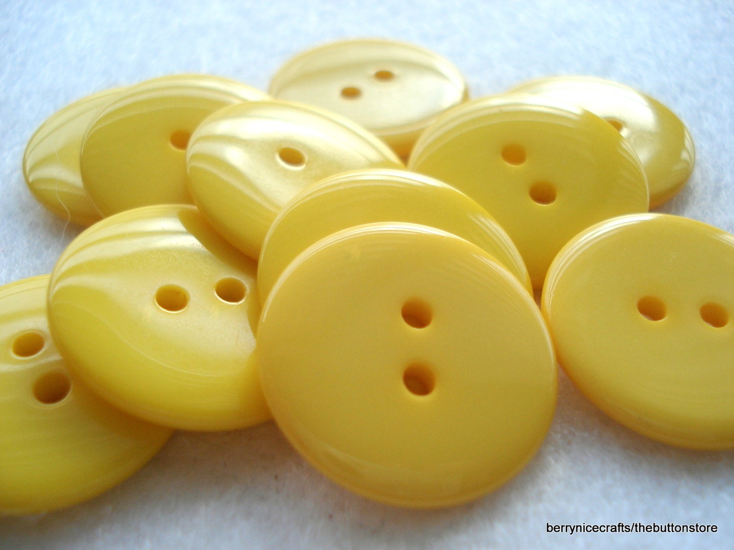 23mm Yellow Resin Button Pack of 12 Large Yellow Buttons A108