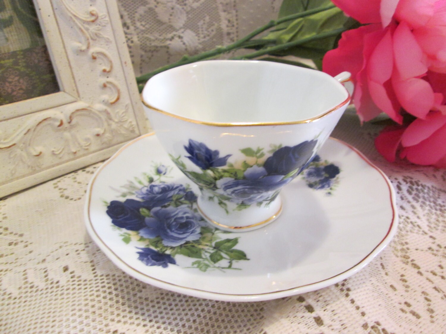 Blue Rose Tea Cup & Saucer – Haute Juice