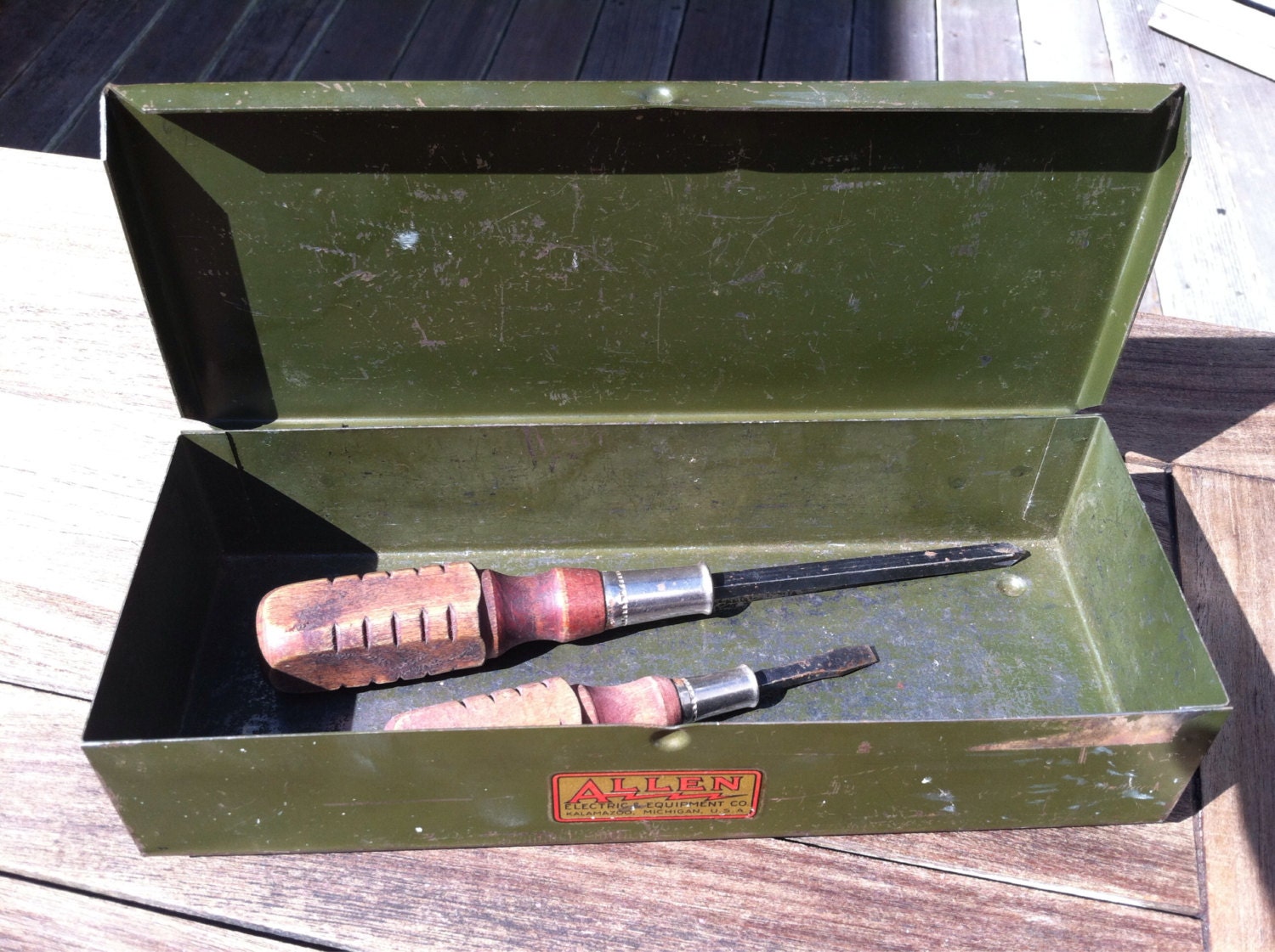 Allen Electric Heavy Duty Green Metal Box, Retro Garage,Tool Storage ...