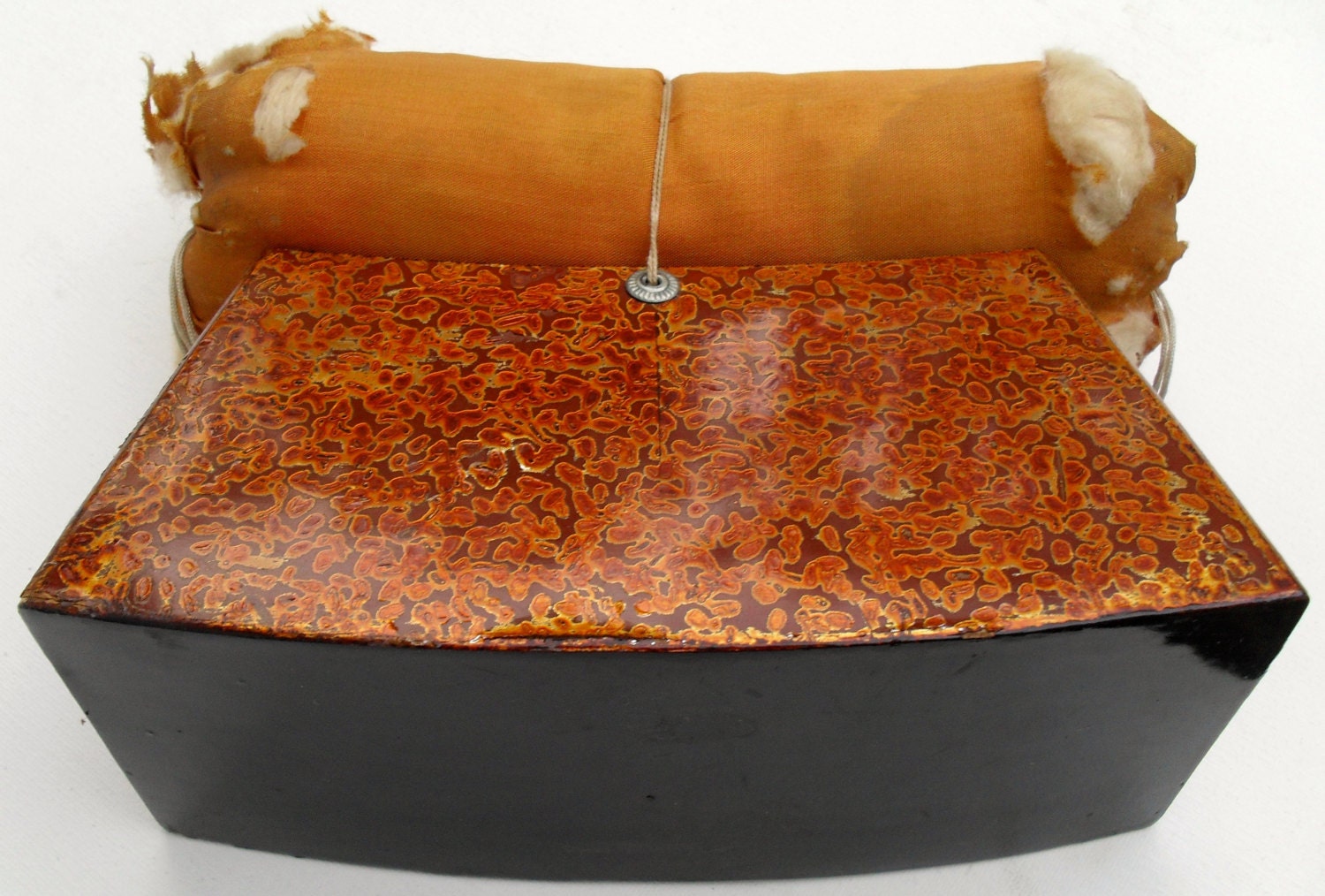 Antique Japanese “taka-makura” Geisha’s pillow. Wakasa lacquer. Meiji ...