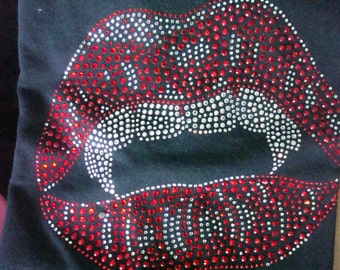Vampire Lips and Teeth all done in RHINESTONES on Black T Shirt!!!!