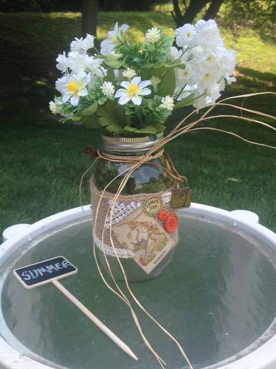 Items similar to Decorated Mason/Ball Jar Flower Bouquet on Etsy