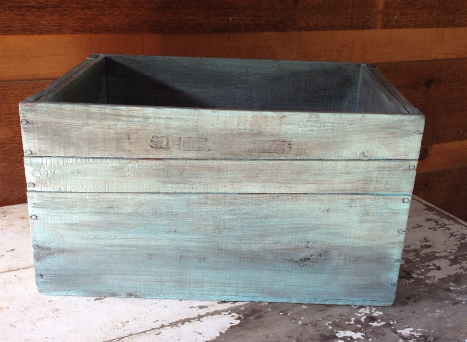 Repurposed Wooden Box-Light Aqua Glazed – Haute Juice