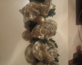 Deco Mesh Garland