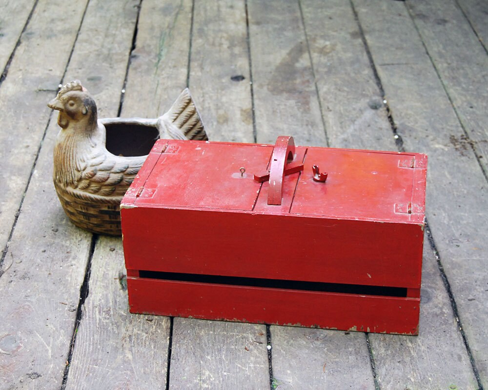 Vintage Rustic Red Box Wood Farmhouse Crate Home Decor Animal Carrier ...