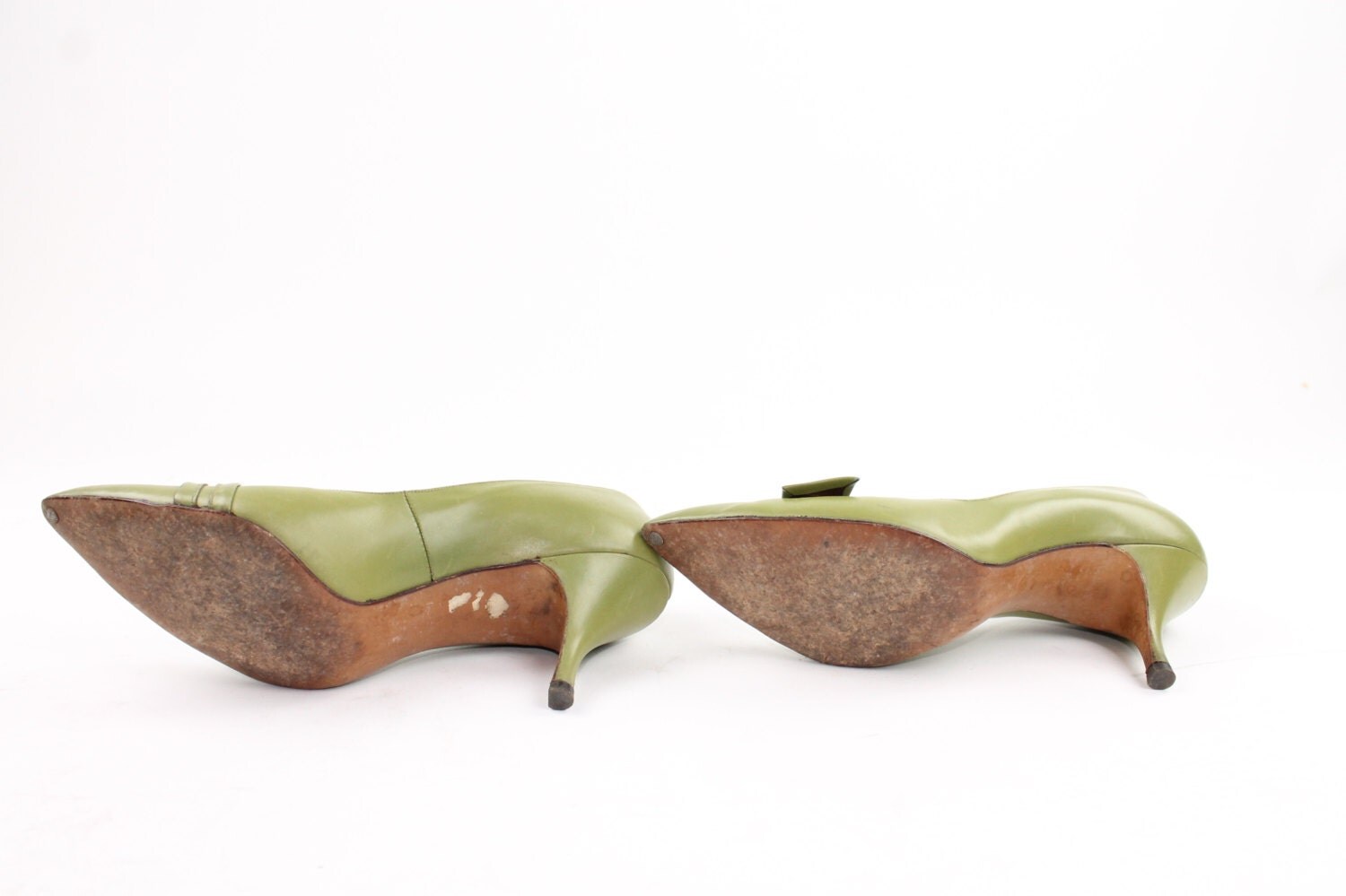 50s Pumps Heels Stilettos Olive Sage Green Leather Pointed