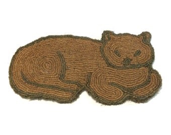 Vintage Woven Straw Cat Door Mat