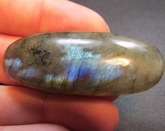 Popular items for stone cabochon on Etsy