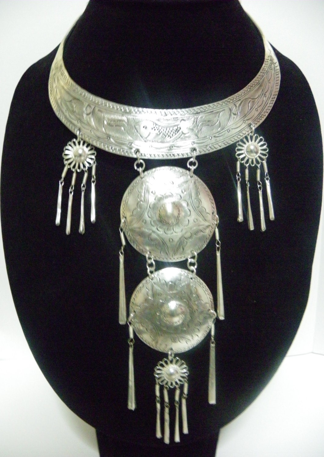 New Handmade Hmong Necklace Fish design with by BestShopAsia