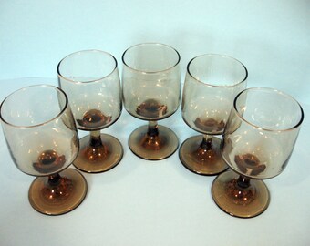 Popular items for stemware set on Etsy