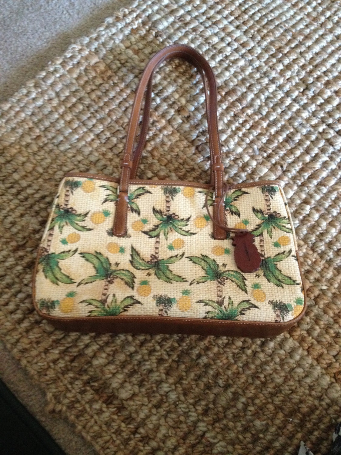 Vintage handbag with pineapple and palm tree design – Haute Juice