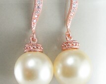 Popular items for champagne pearl on Etsy