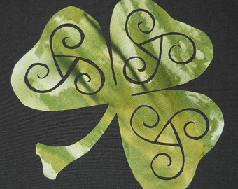 Easy Celtic Knot Corner Quilt Applique Pattern by HumburgCreations