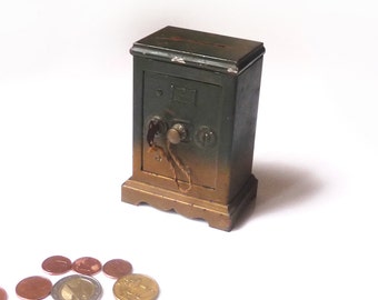 Popular items for money box on Etsy