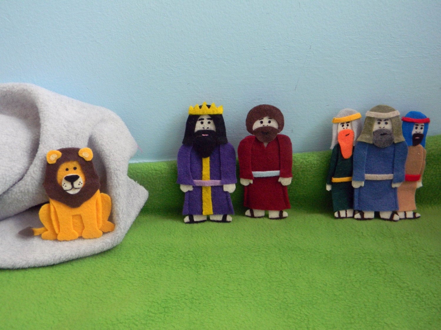 Daniel in the Lions' Den Finger Puppet Play Set