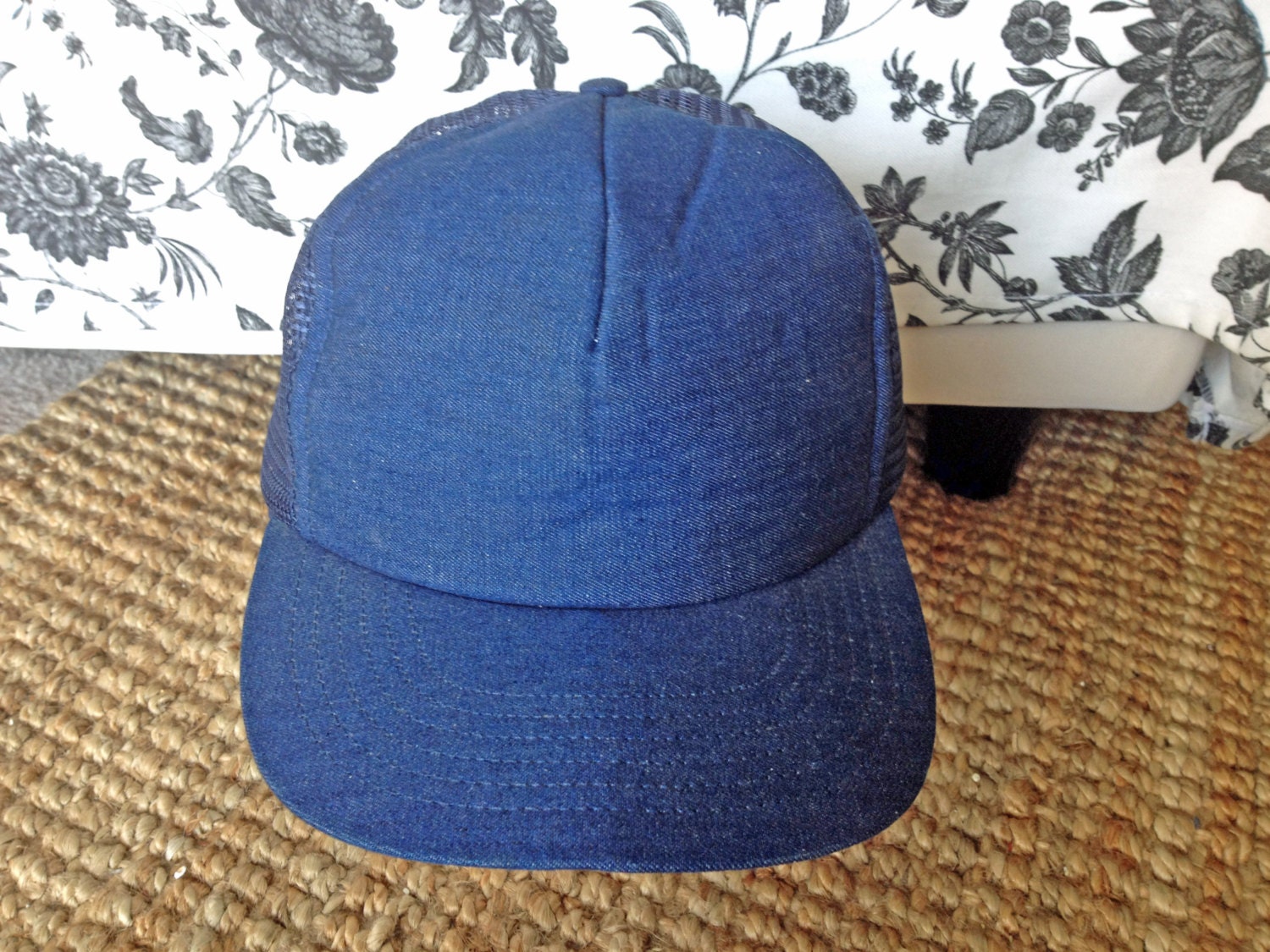 Vintage Baseball Cap – plain dark blue – excellent used condition ...
