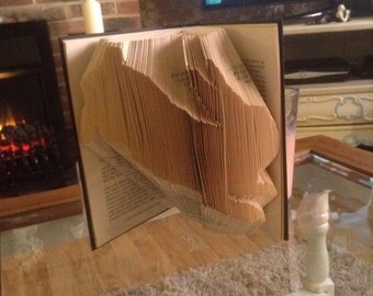 Rabbit folded book pattern