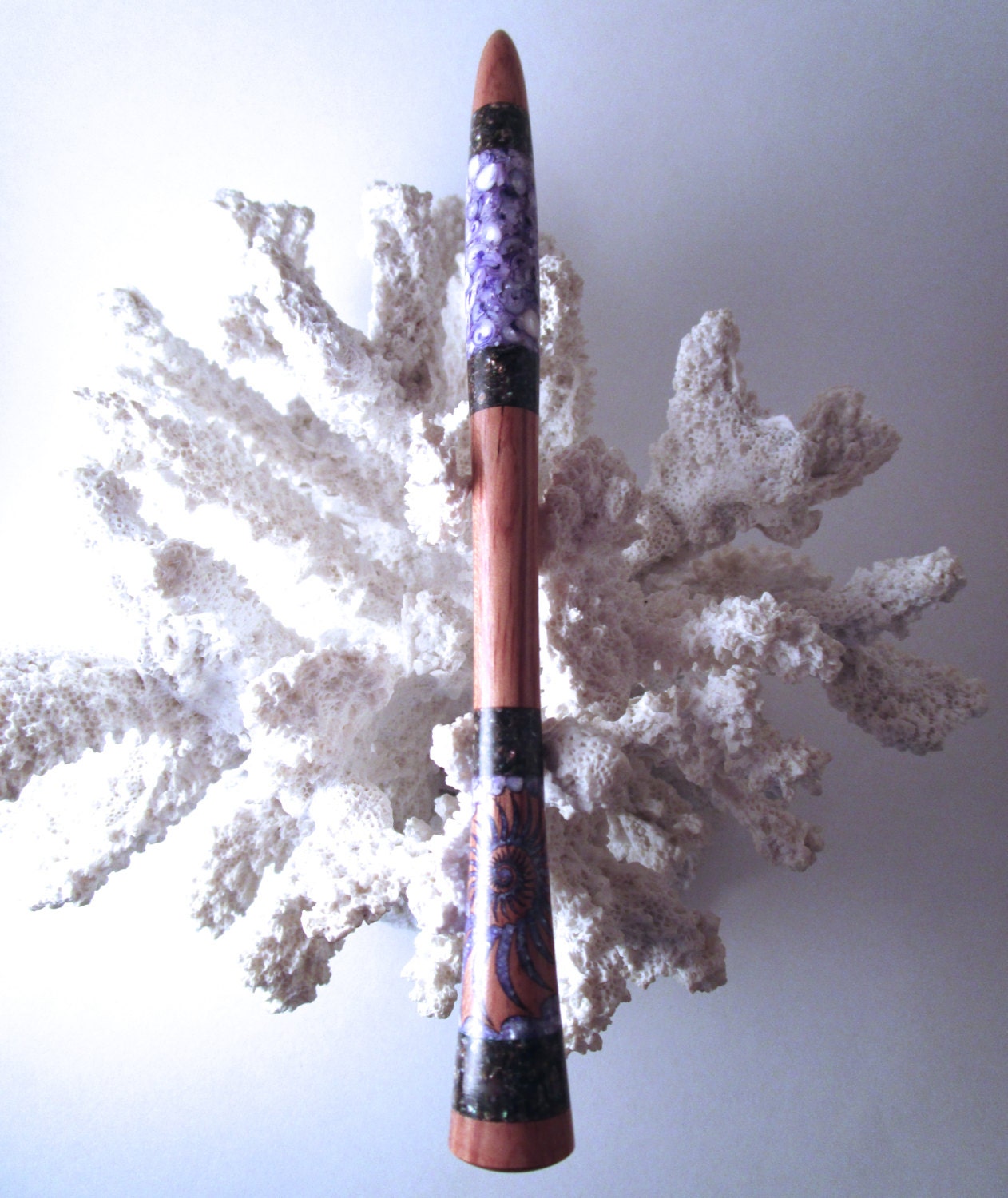 The Princess Eve Seashell Lover Hair Stick