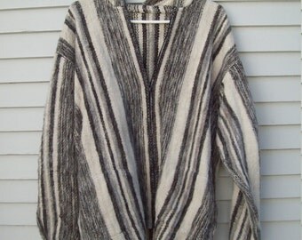 Striped Wool Hoodie / Ethnic Jacket / Drug Rug / Alpaca Jacket