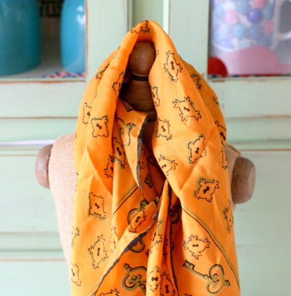 Vintage KEY Scarf....retro scarf. 1980s accessories. mod.
