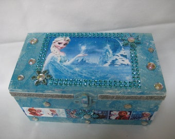 Frozen inspired Jewelry box, Elsa and Anna box, Elsa and Anna jewelry ...