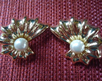 Faux conch earring | Etsy