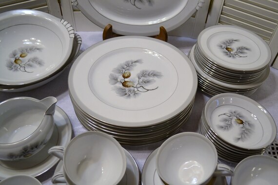 Vintage Kent Silver Pine Dinnerware Set 55 Pieces White