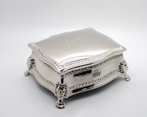 Personalized victorian jewelry box - Engraved jewelry box - 6" Large ...