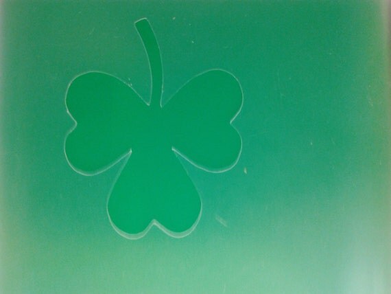 2 x Shamrock face painting stencils by Dazzleglittertattoo