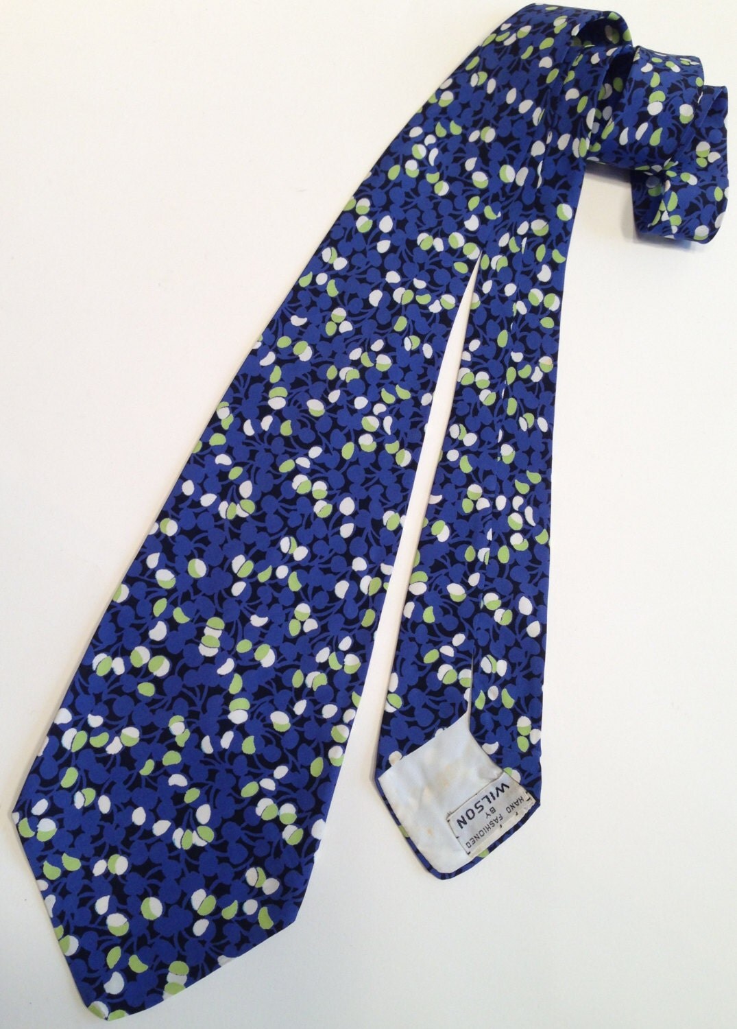 1940’S 50’S Deep Blue, Black Pattern with White & Green silk printed ...