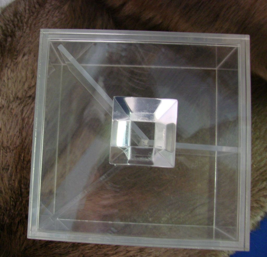 Vintage Lucite Box With Lid And Dividers – Beautiful Square Diamond Cut ...