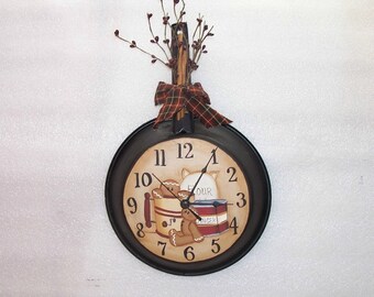 Popular items for skillet clock on Etsy