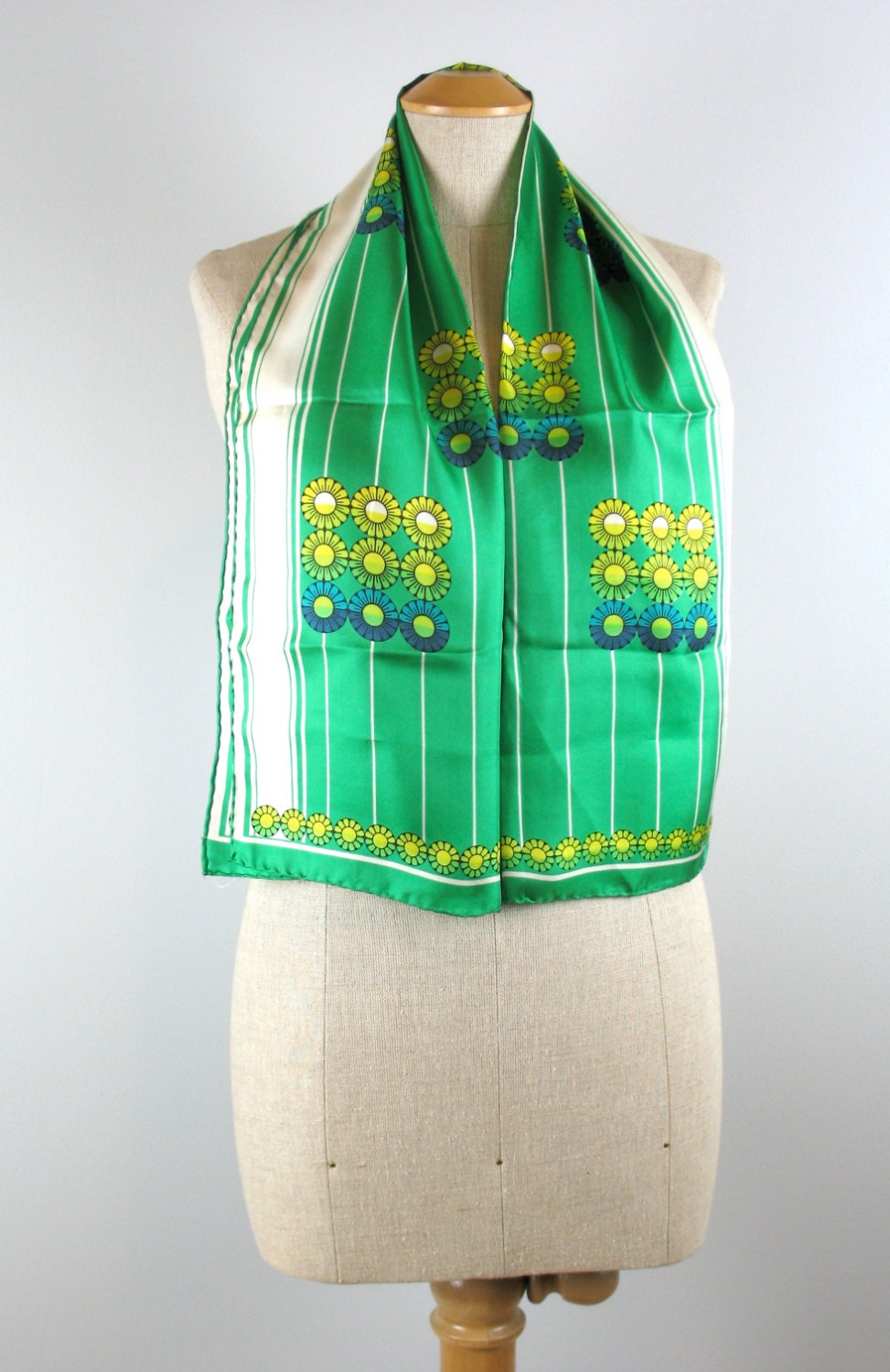 70s Echo Silk Scarf in bright green abstract mod flowers – Haute Juice