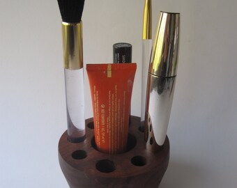 Popular items for wooden makeup on Etsy