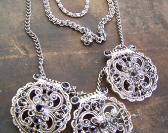 Items similar to Silver Lining Necklace on Etsy