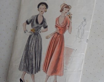 1949 Vogue 3289 Juniors Dress Pattern
