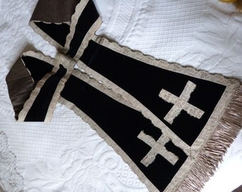 Popular items for priest stole on Etsy