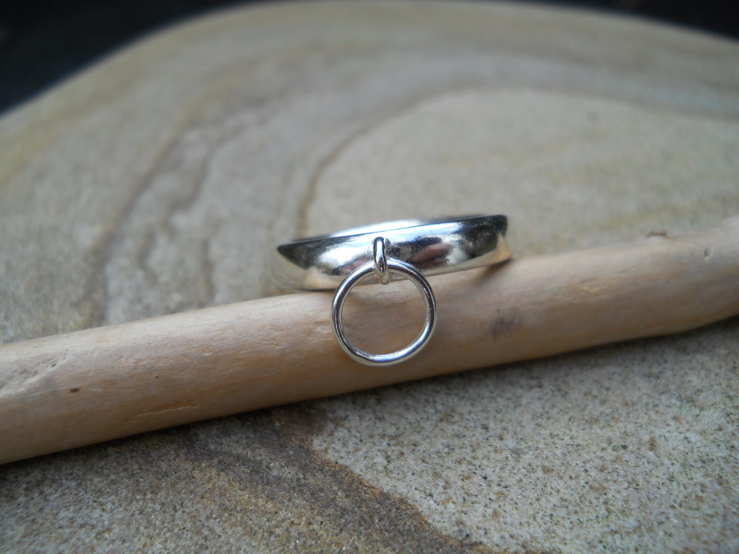 Sterling silver Story of 'O' ring by Inofa on Etsy