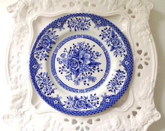 Popular items for victorian dinnerware on Etsy