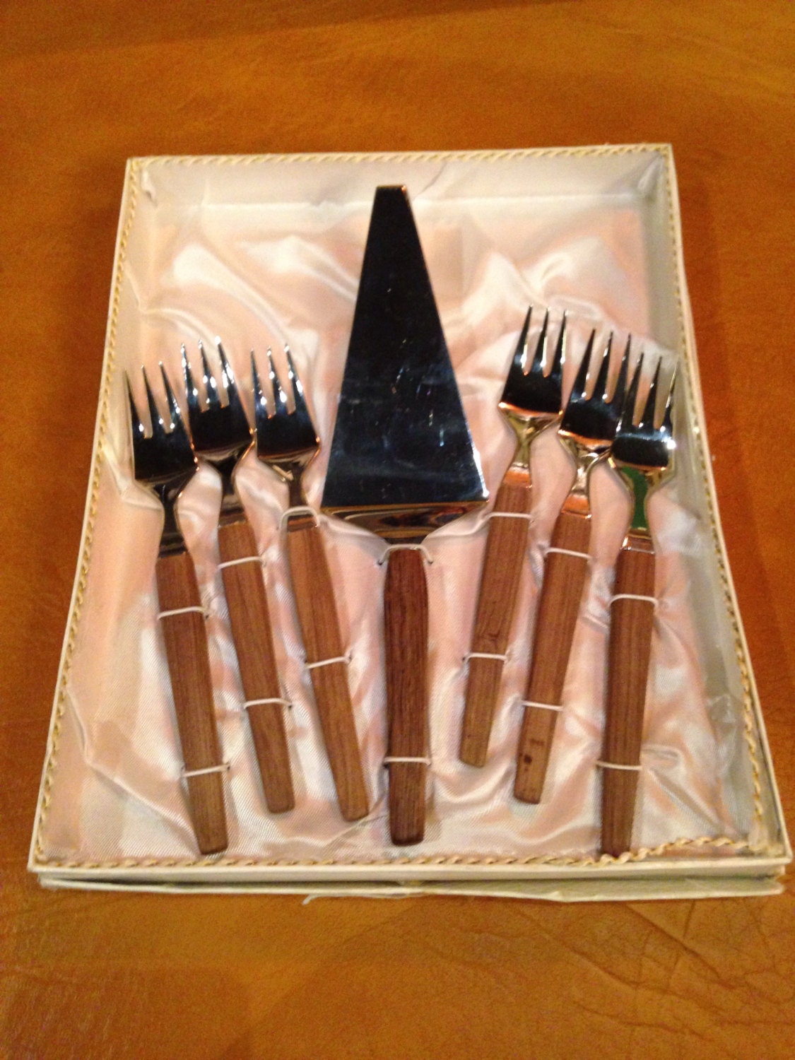 Vintage Cake Server Set – Haute Juice