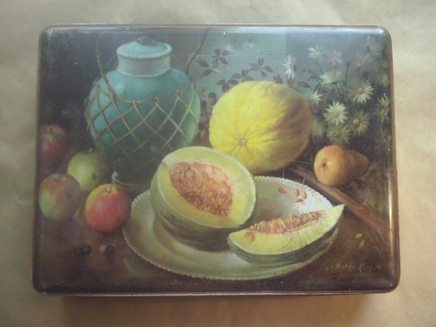 VINTAGE large tin box, metal box, still life box, fruits and flowers ...