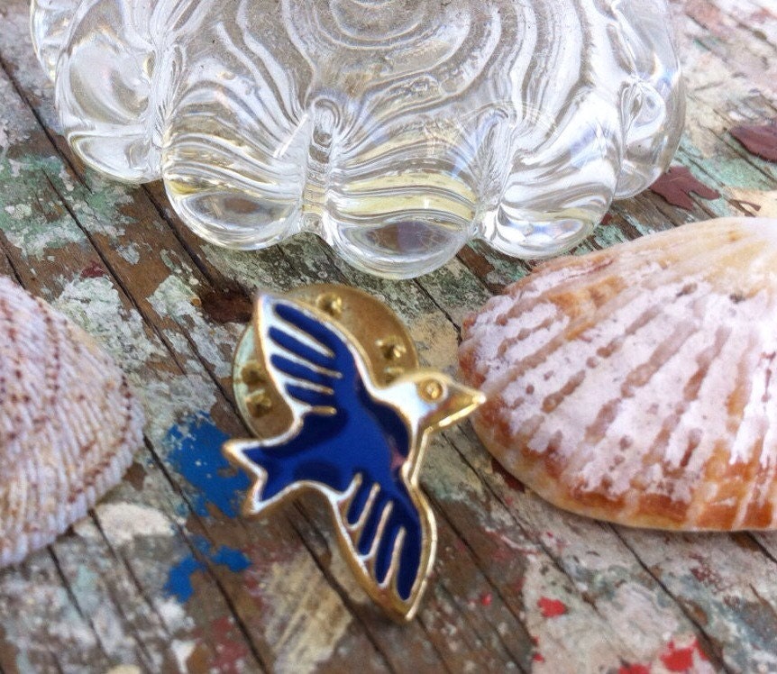 Vintage Cute Little Blue Bird Pin Badge – Haute Juice